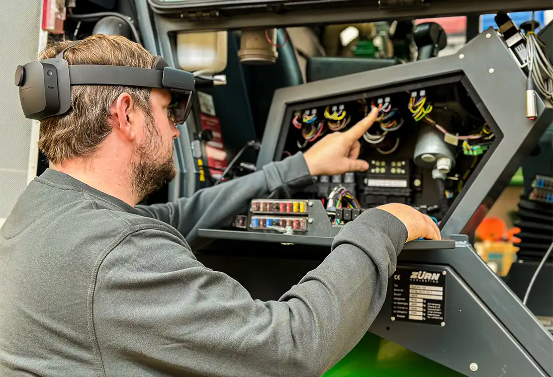 Datenbrille ermöglicht virtuelle Diagnose - Zürn Harvesting